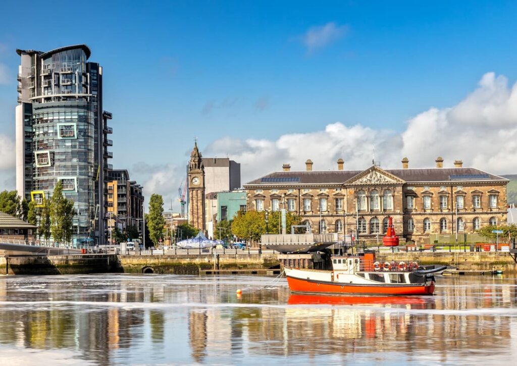Where to Stay in Belfast, Northern Ireland 🇬🇧 - Best Areas Revealed